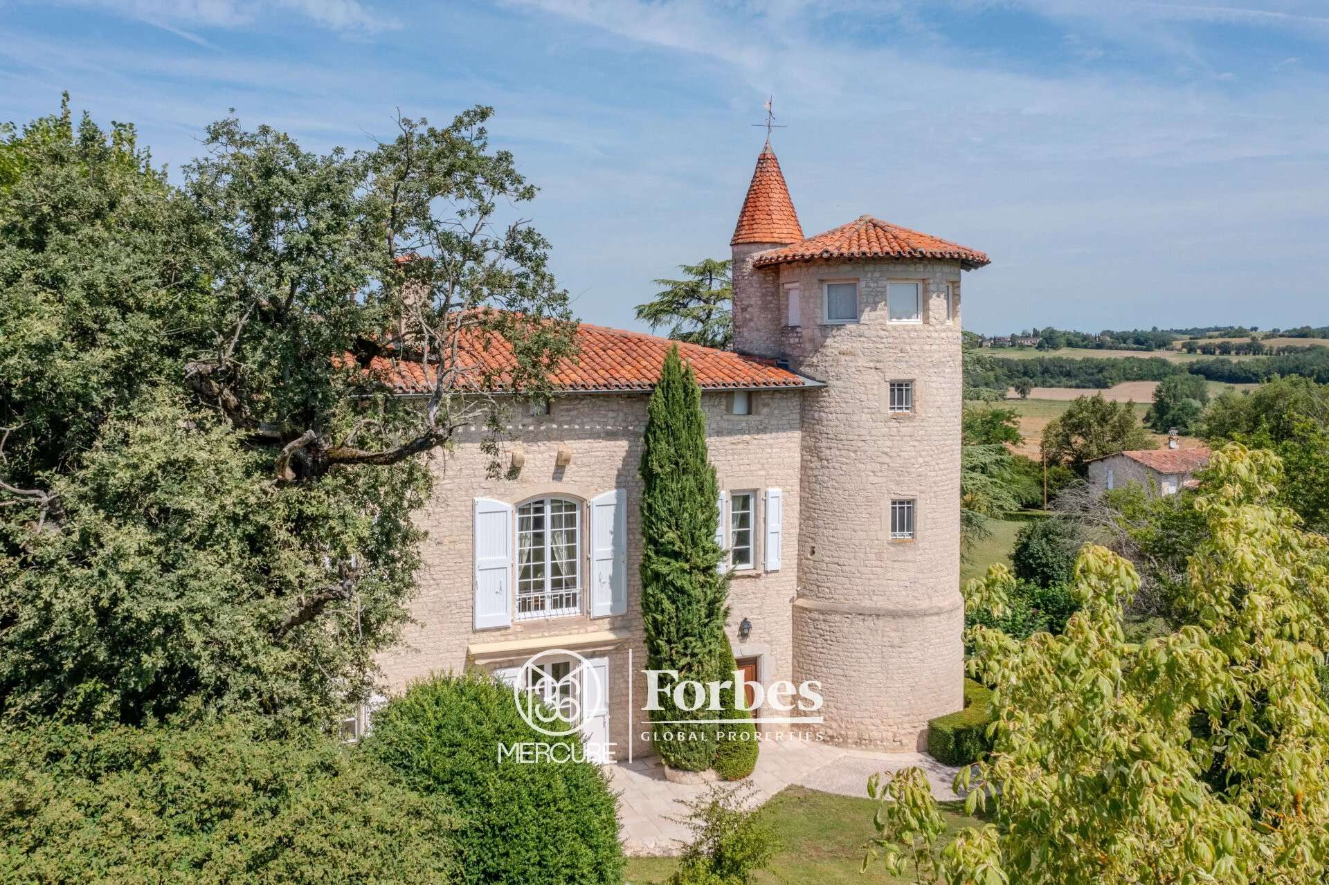 Propriété de luxe à vendre à Carlus : 1 250 000€ | 380m²