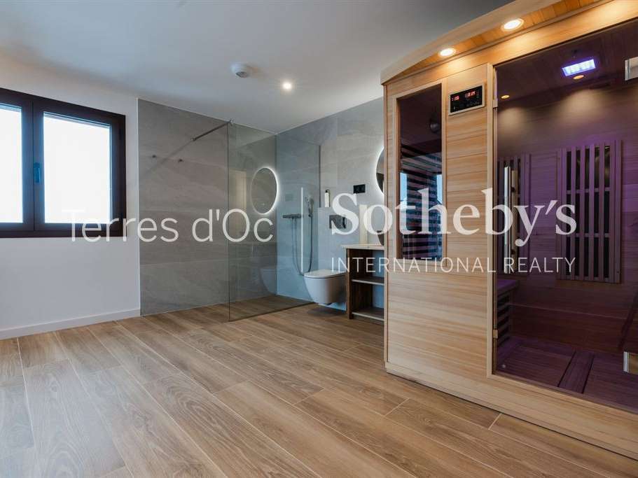 Chalet de luxe à vendre à Font-Romeu-Odeillo-Via : 1 600 000 € | 250m²