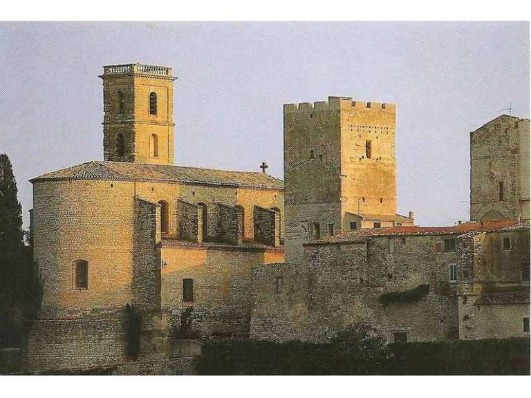 Castle for Sale Puéchabon - BellesPierres