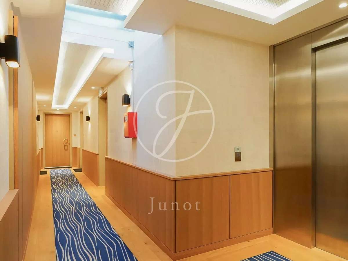 Luxury Appartement for sale in à Paris 14e : 695 000€ | 37m²