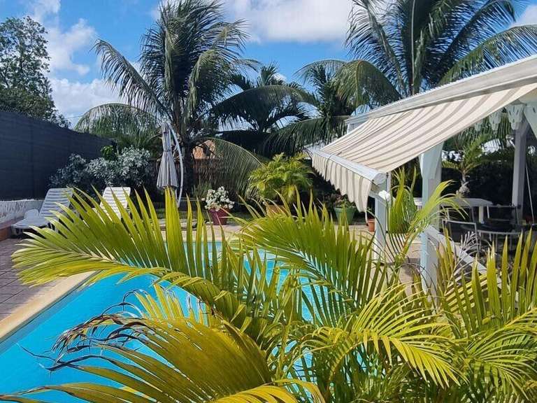 Vente Villa Rivière-Salée : 936 000€