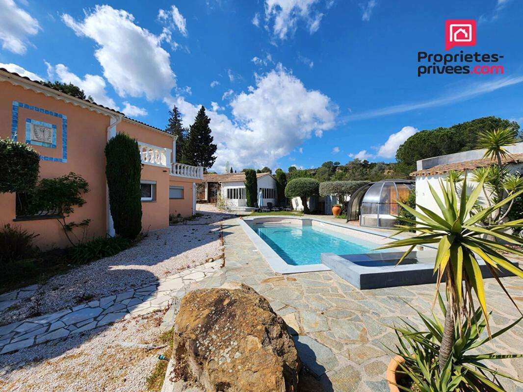 Vente Maison Roquebrune-sur-Argens : 575 000€