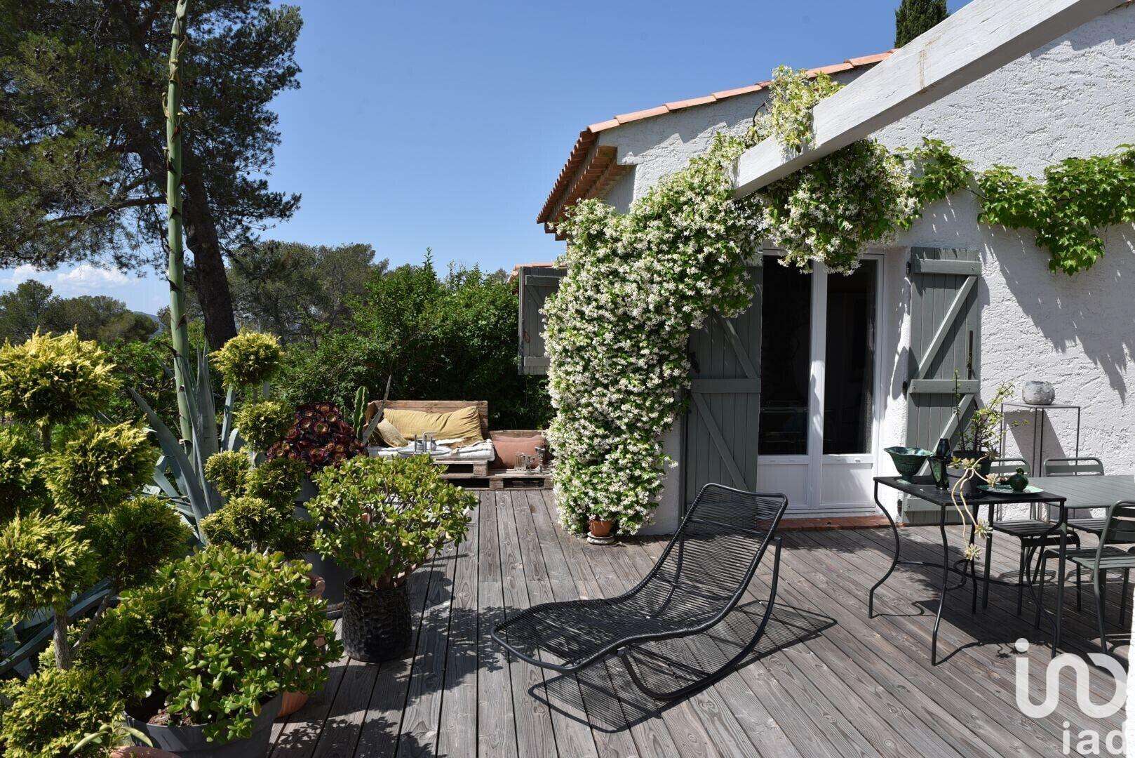 Vente Villa Roquebrune-sur-Argens : 599 000€