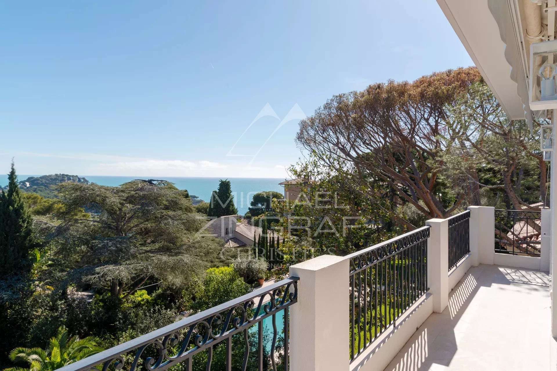 Appartement de luxe avec Vue sur mer à vendre à Saint-Jean-Cap-Ferrat ...